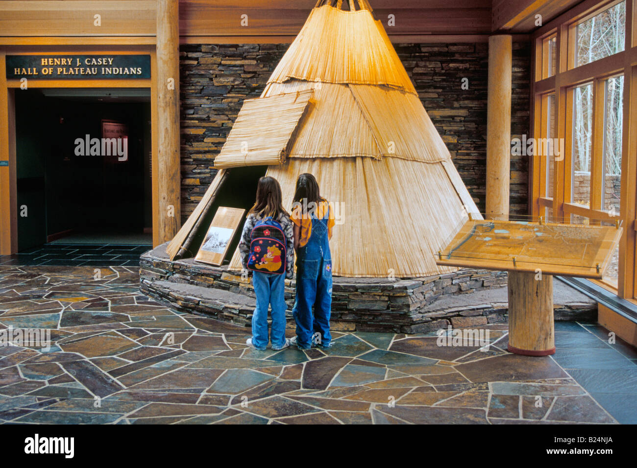 Indian wigwam hi-res stock photography and images - Alamy