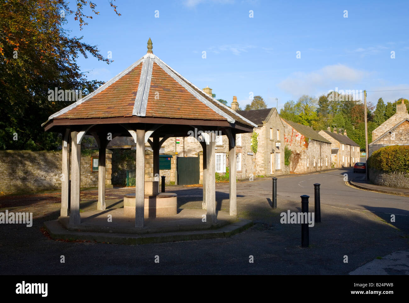 Parish pump well hi-res stock photography and images - Alamy