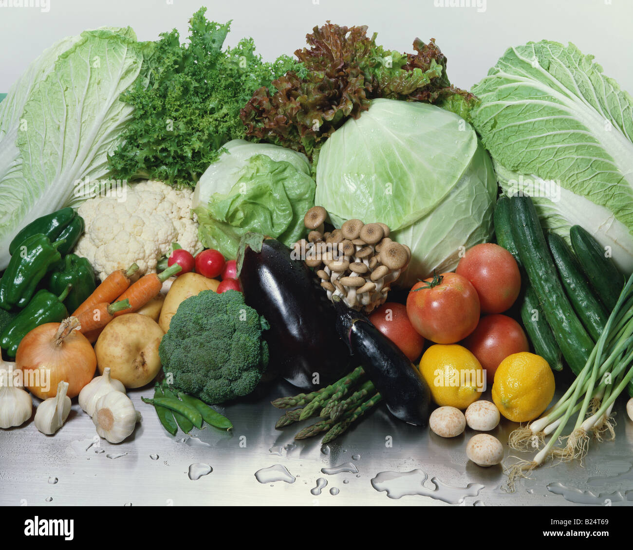 Vegetables in chinese wet hi-res stock photography and images - Alamy