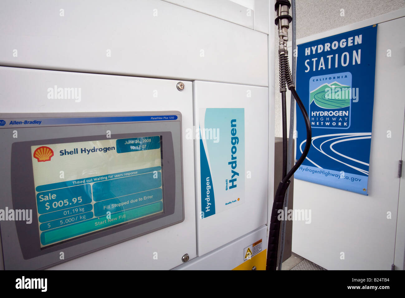 Hydrogen fueling station hi-res stock photography and images - Alamy