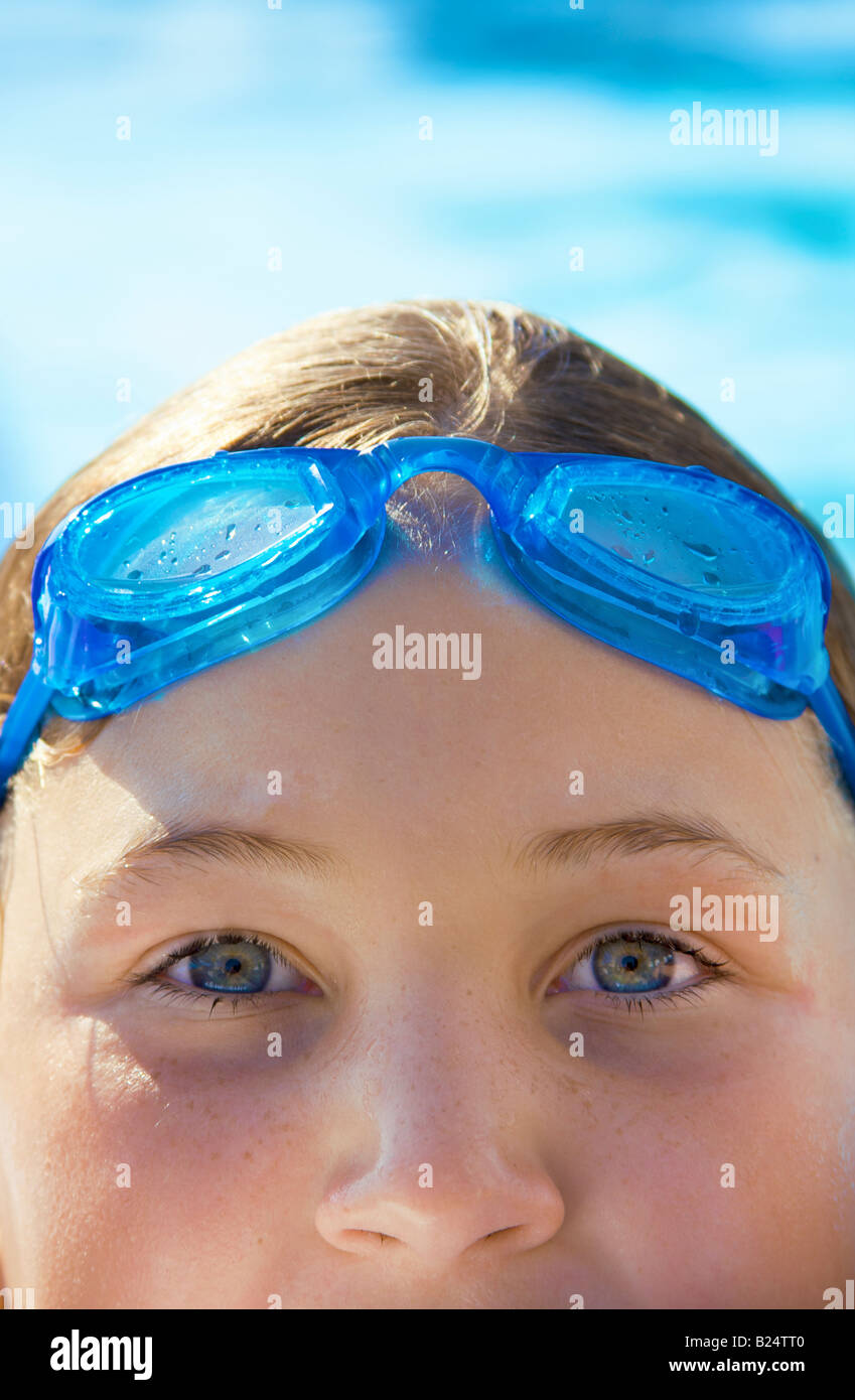 14 year old swimming hi-res stock photography and images - Alamy