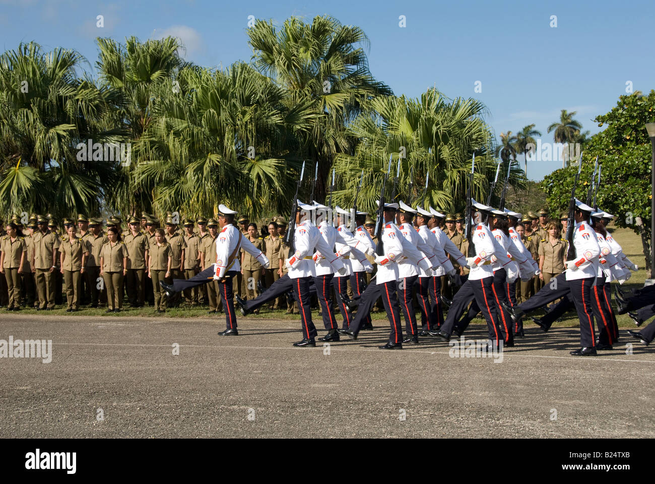 Cuban military parade Stock Photo - Alamy