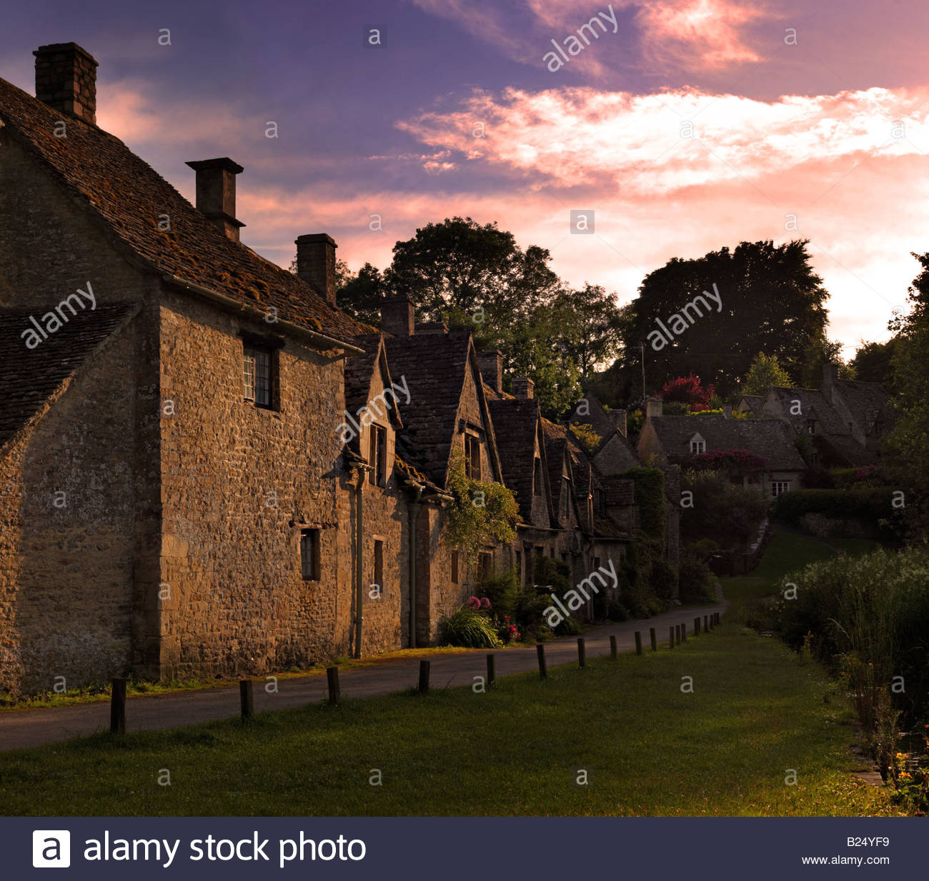 Bibury High Resolution Stock Photography and Images - Alamy