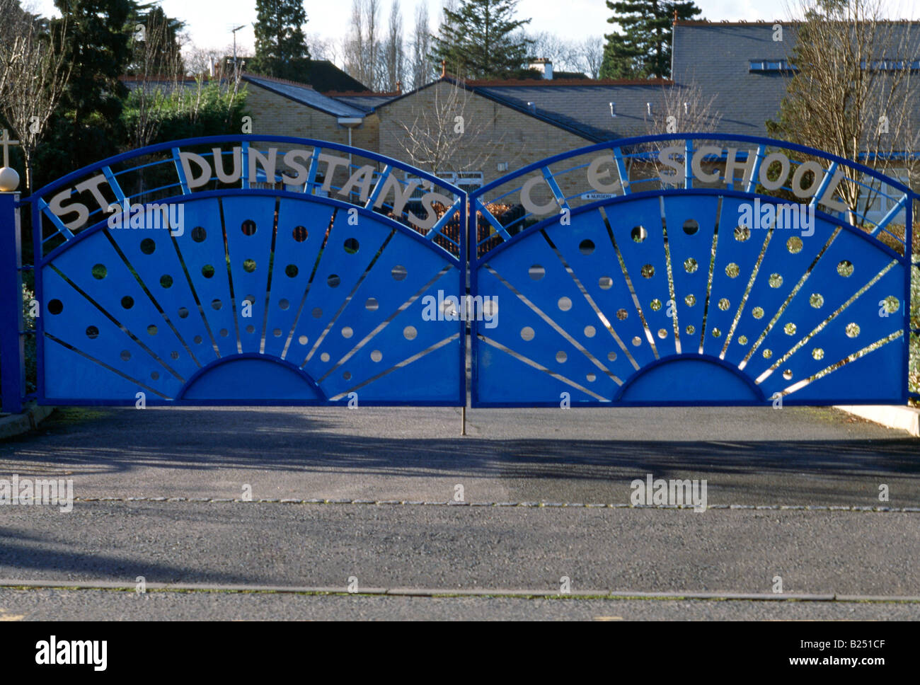 St Dunstans School Closed Gates Cheam Surrey England Stock Photo - Alamy