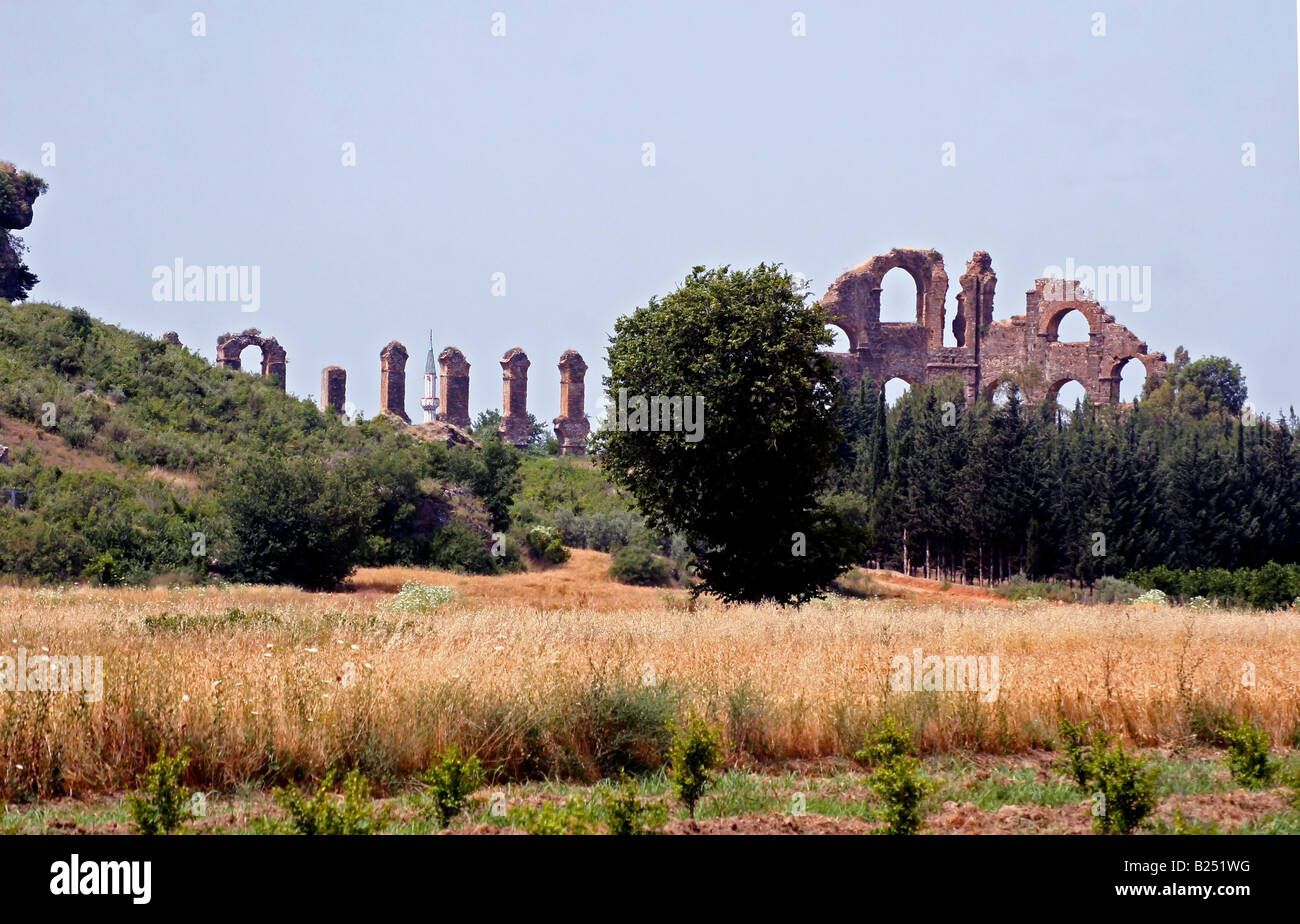 THE ROMAN AQUEDUCT AT ASPENDOS. TURKEY Stock Photo - Alamy