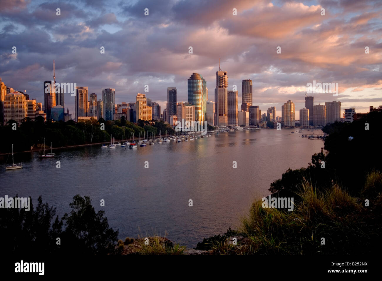 Brisbane city cycle hi-res stock photography and images - Alamy