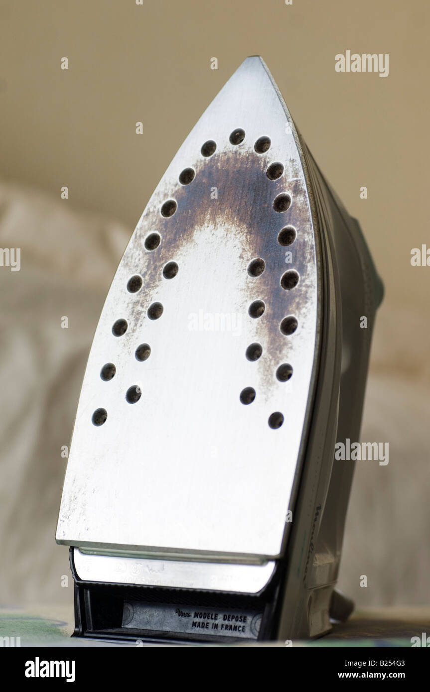 Hot iron surface hi-res stock photography and images - Alamy