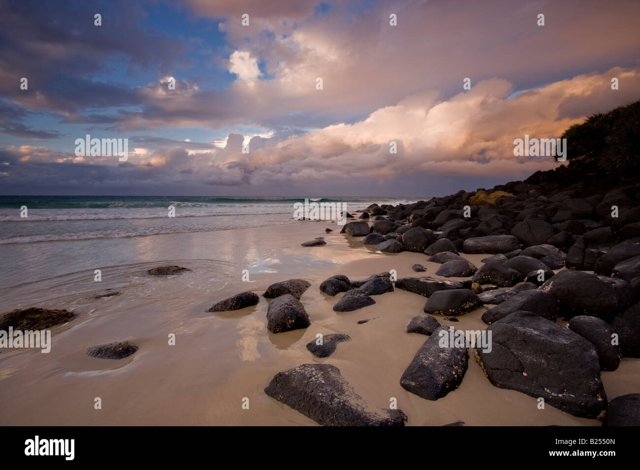 Burleigh heads gold coast hi-res stock photography and images - Alamy