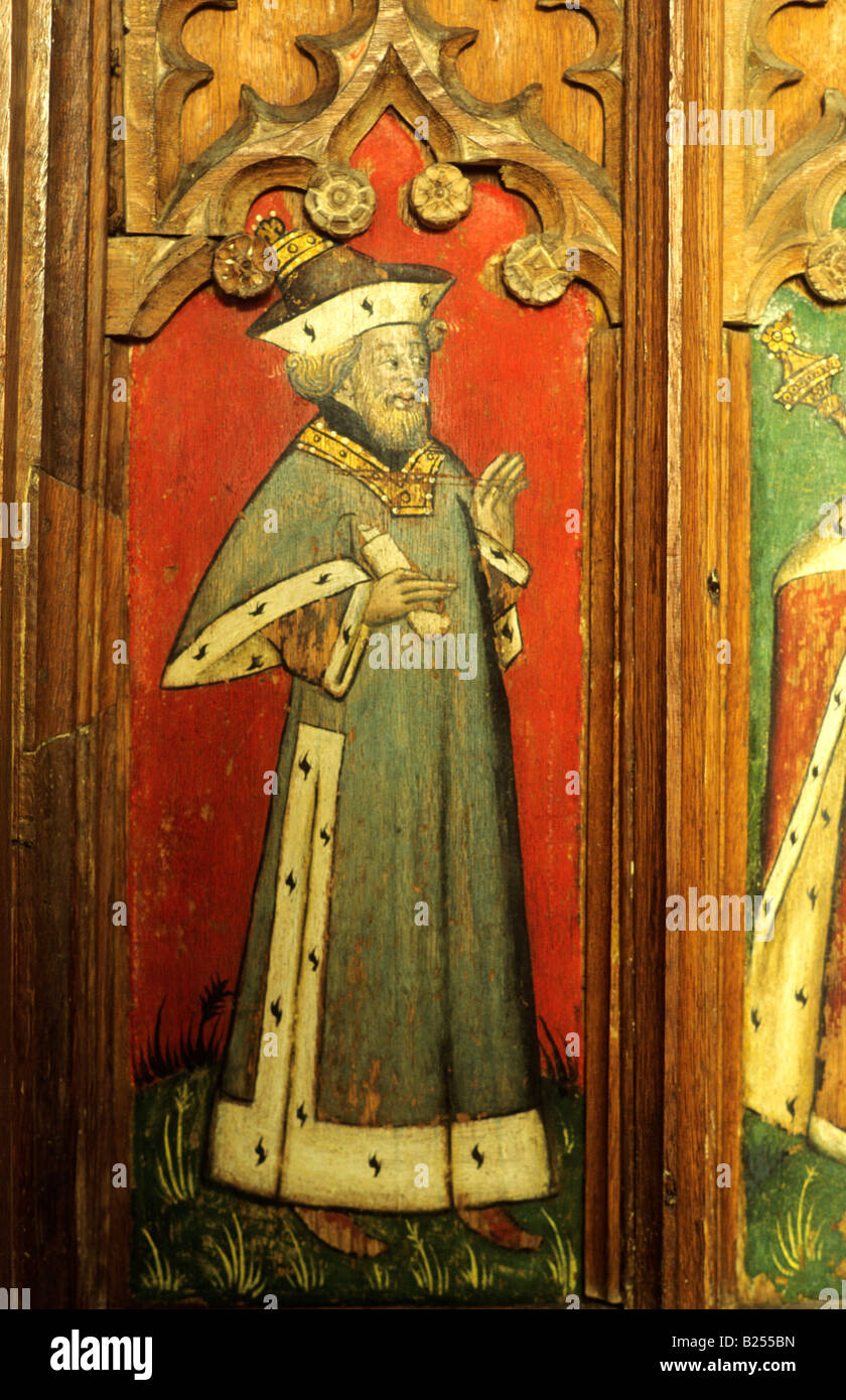 Medieval rood screen hi-res stock photography and images - Alamy