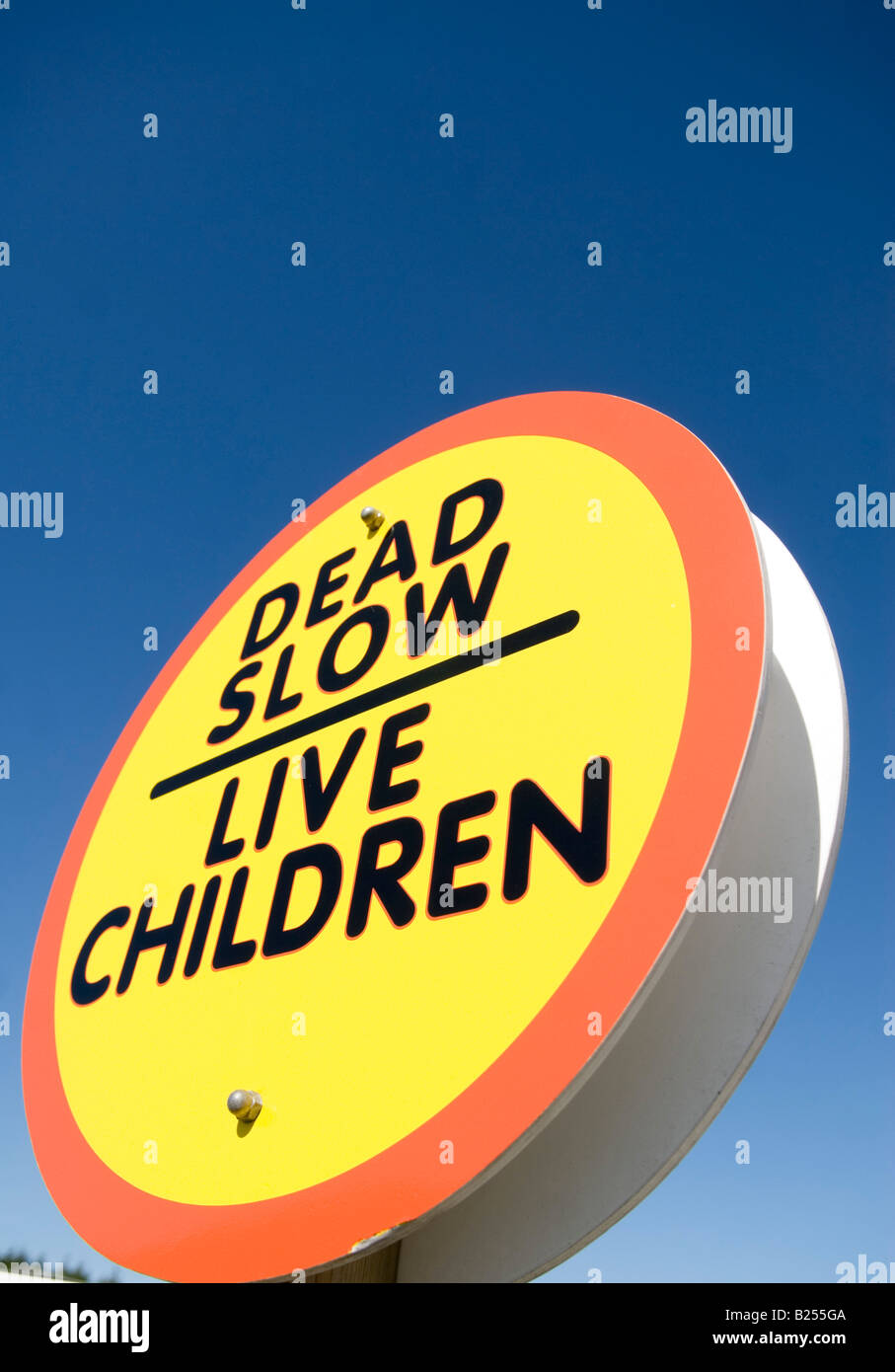 Dead slow road sign hi-res stock photography and images - Alamy