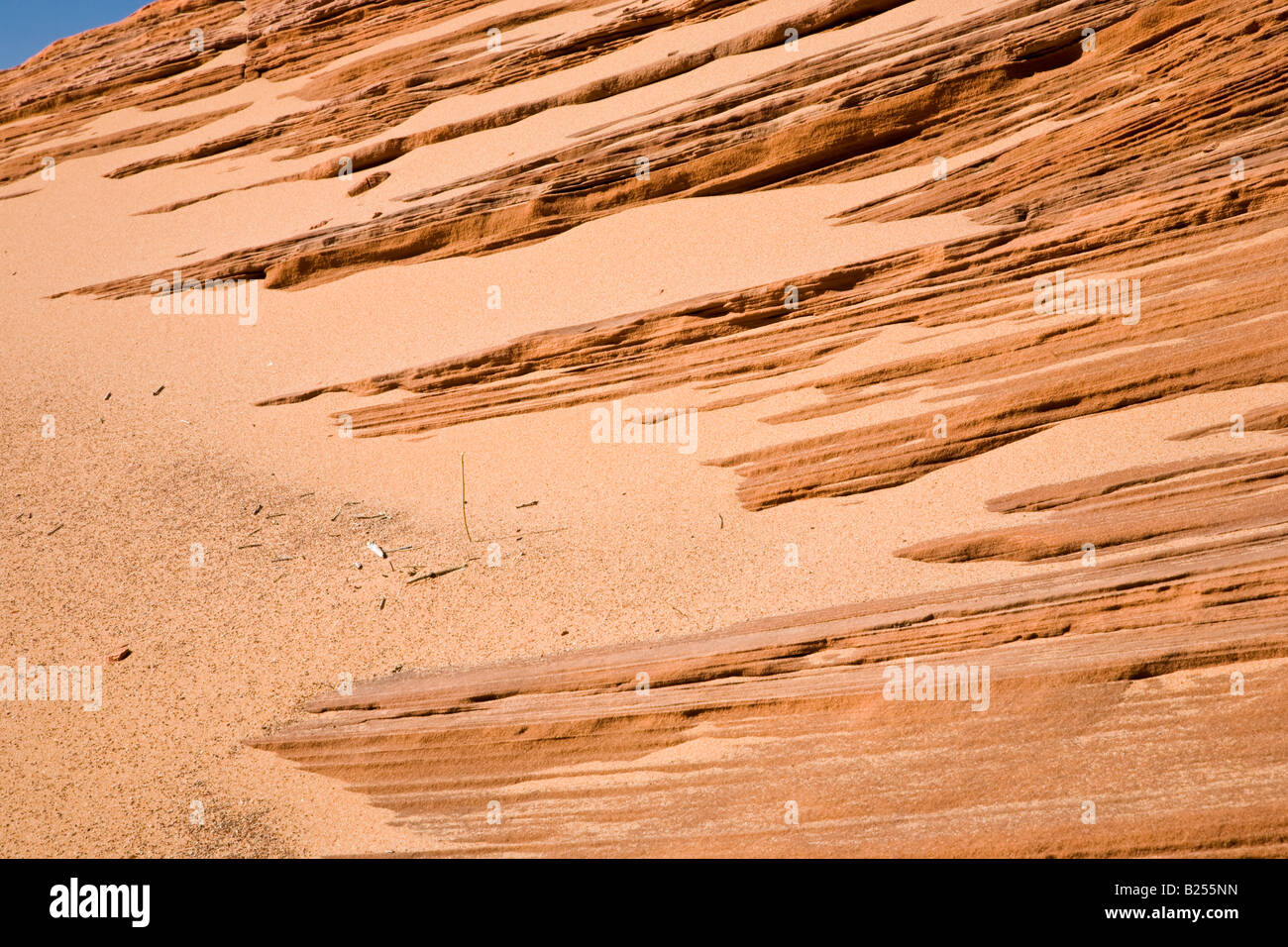 Visible rock stratum - red sandstone in Arizona, USA Stock Photo - Alamy