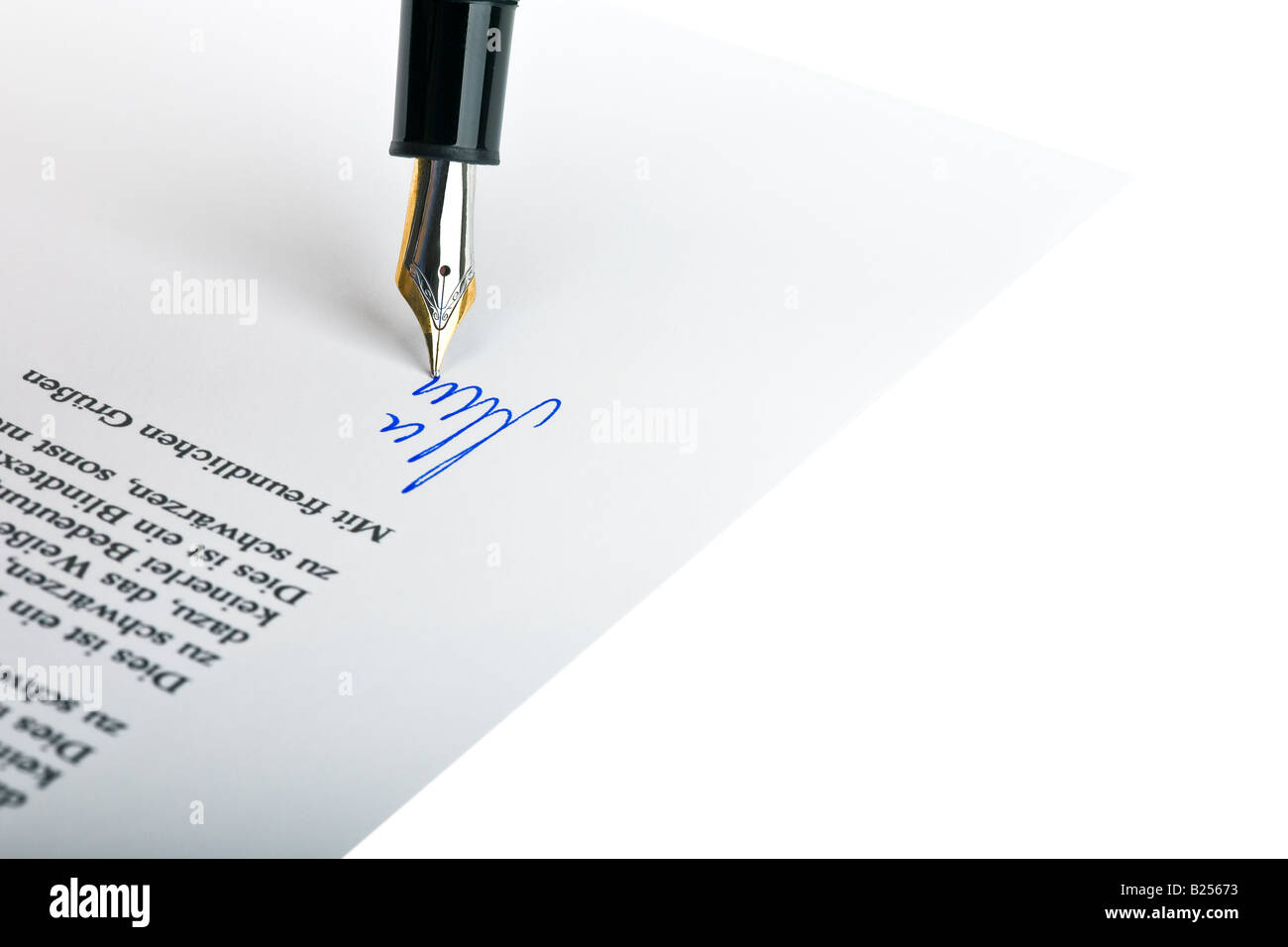 Signing a letter with a fountain pen Stock Photo - Alamy