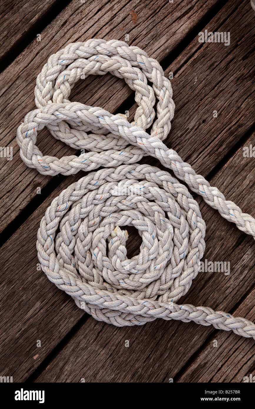 Figure of eight hi-res stock photography and images - Alamy