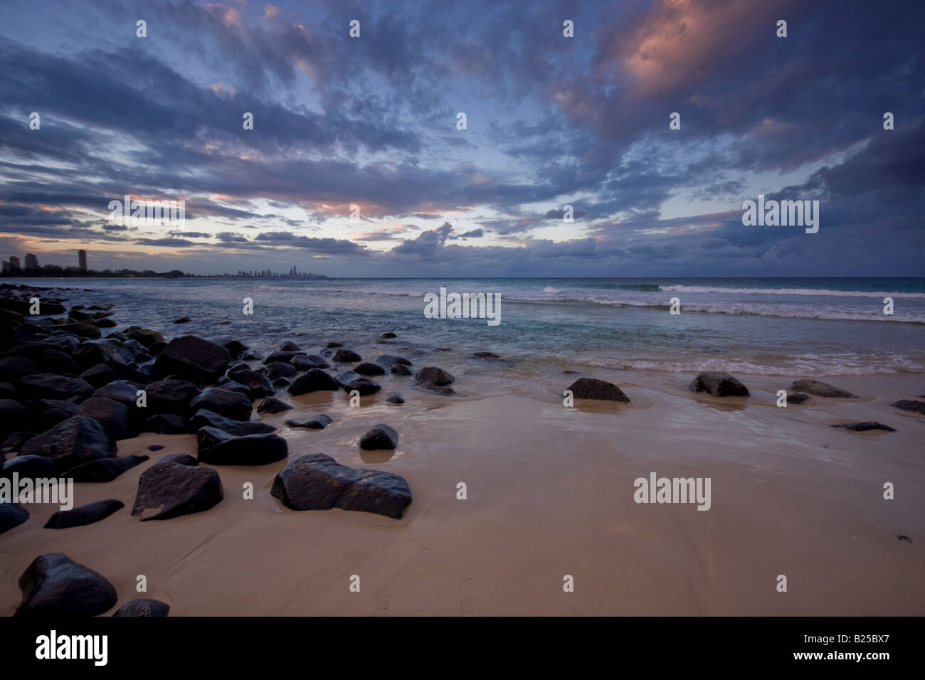 Burleigh heads gold coast hi-res stock photography and images - Alamy