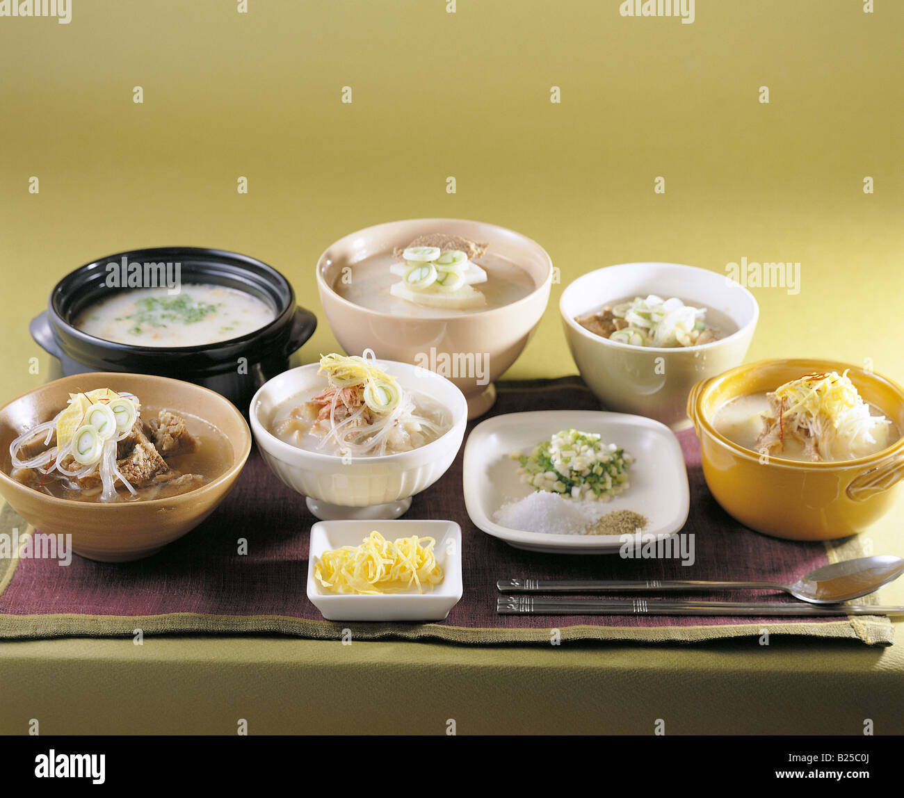 Korean food - stew and soup Stock Photo - Alamy