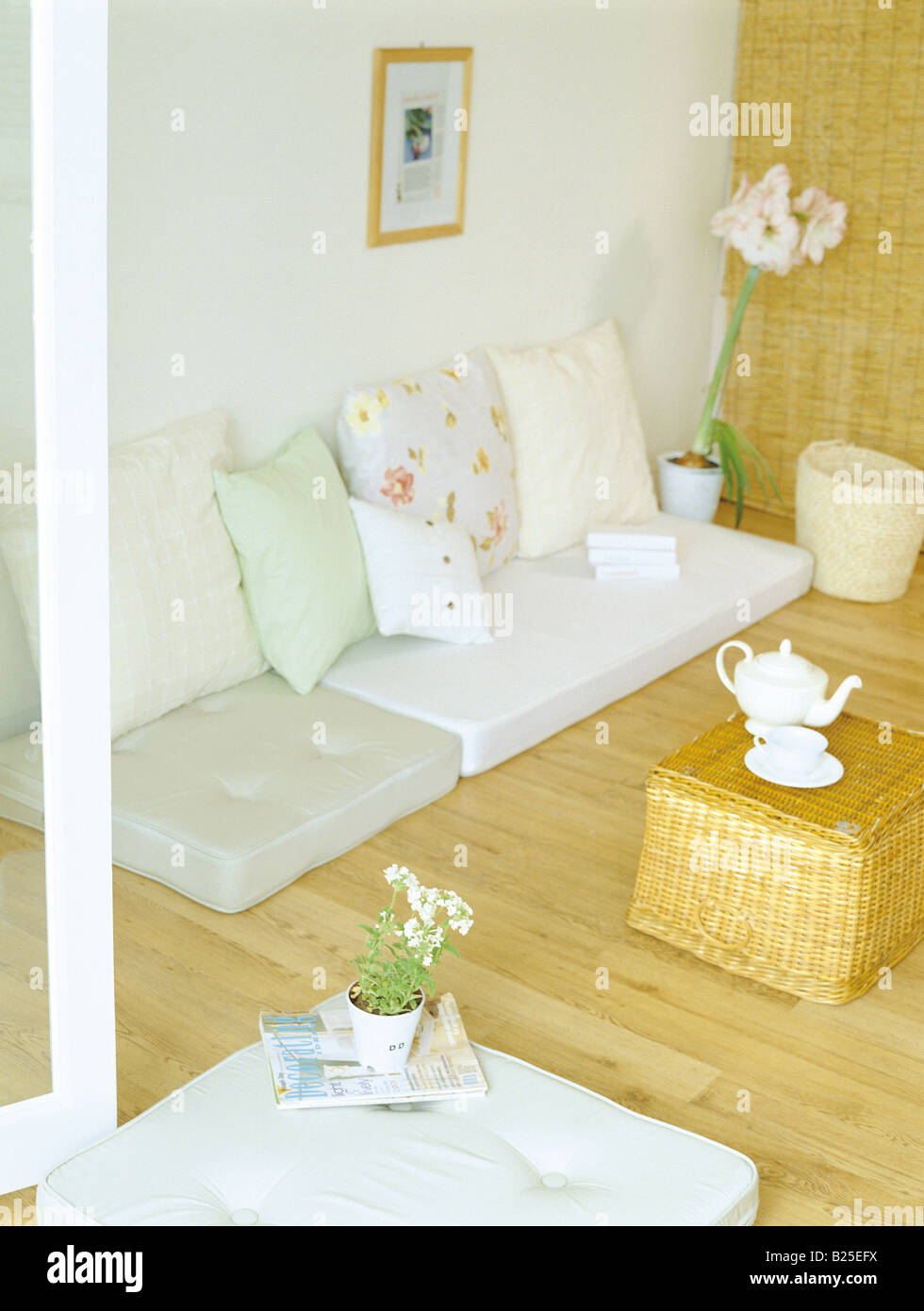 Tatami style living room Stock Photo - Alamy