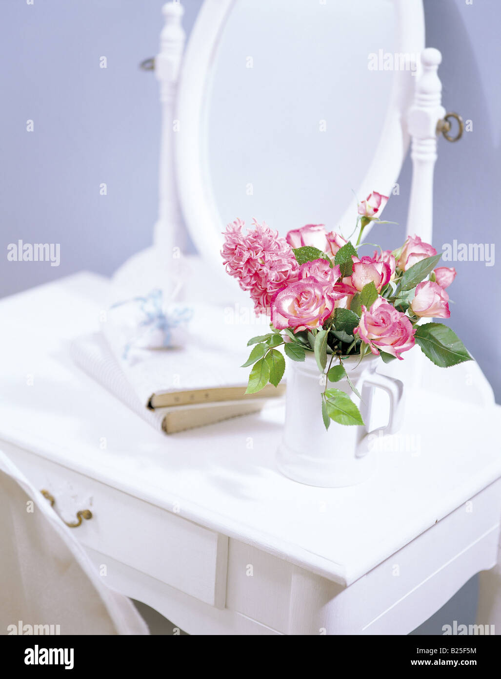 Bouquet of flowers on dressing table Stock Photo - Alamy