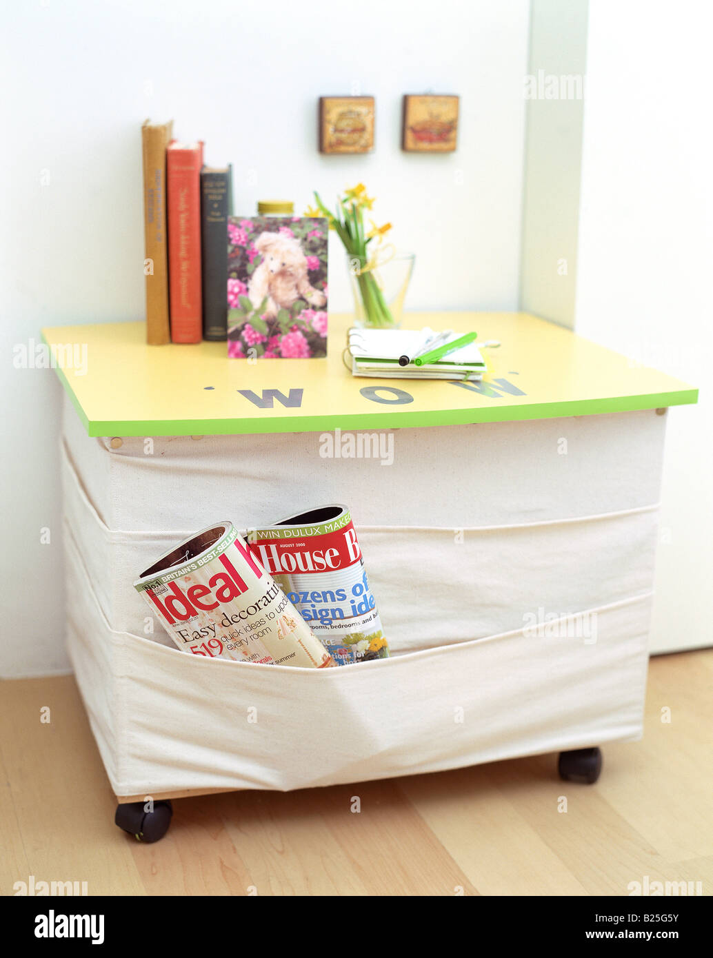 Home furnished with interior decoration objects Stock Photo - Alamy