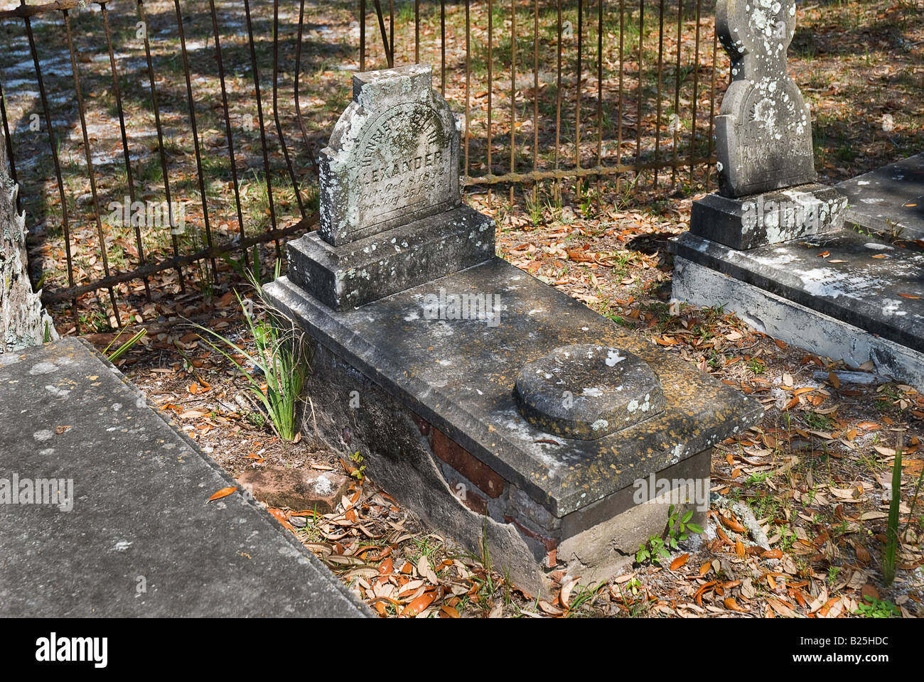 Childs grave at Cemetery of Early Apalachicola Old City Graveyard ...