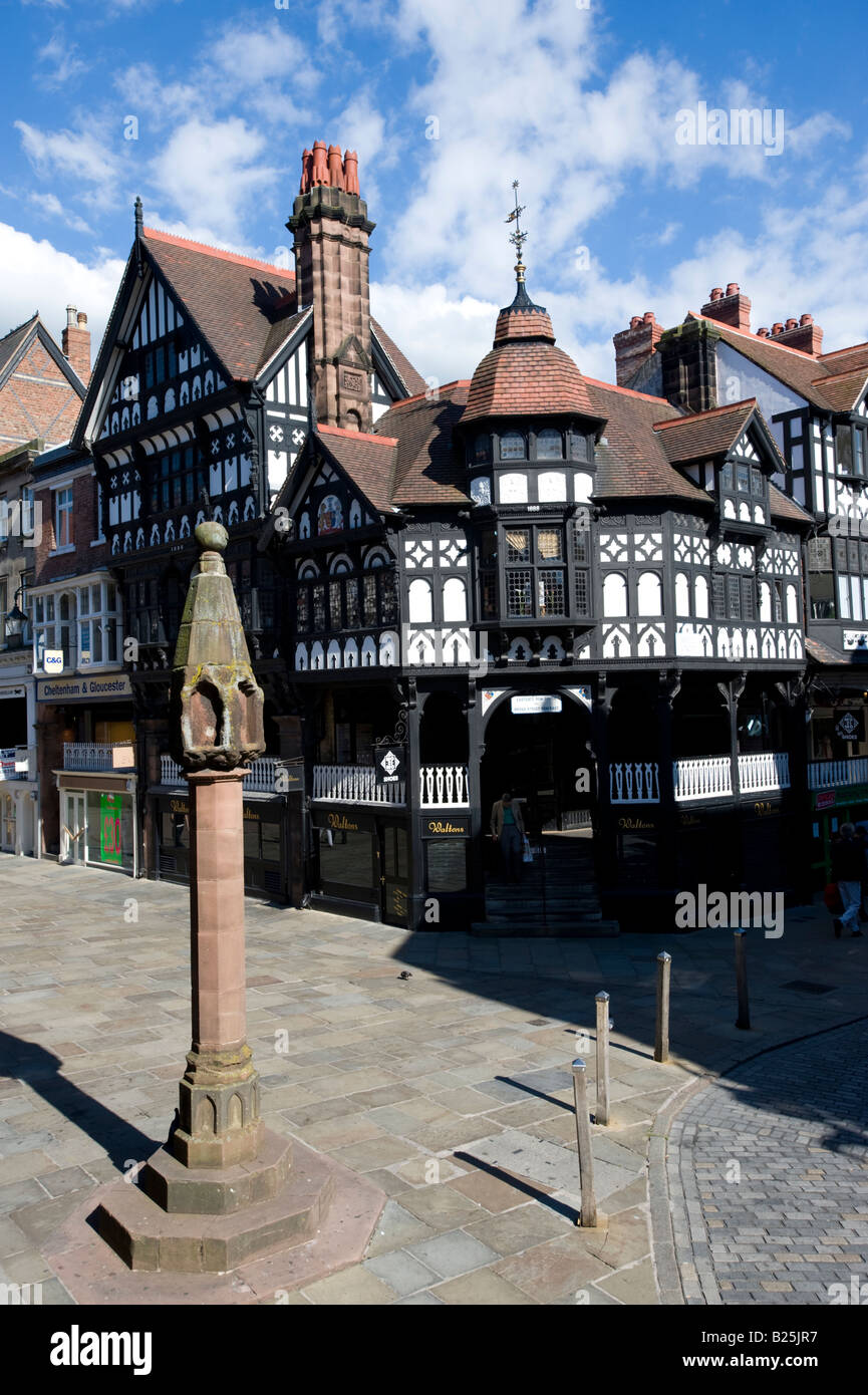Rows old houses in chester hi-res stock photography and images - Alamy
