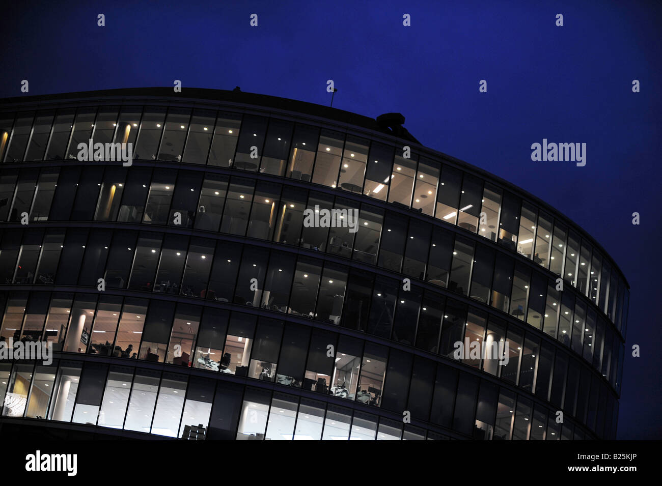 Office building on the South Bank London Stock Photo - Alamy