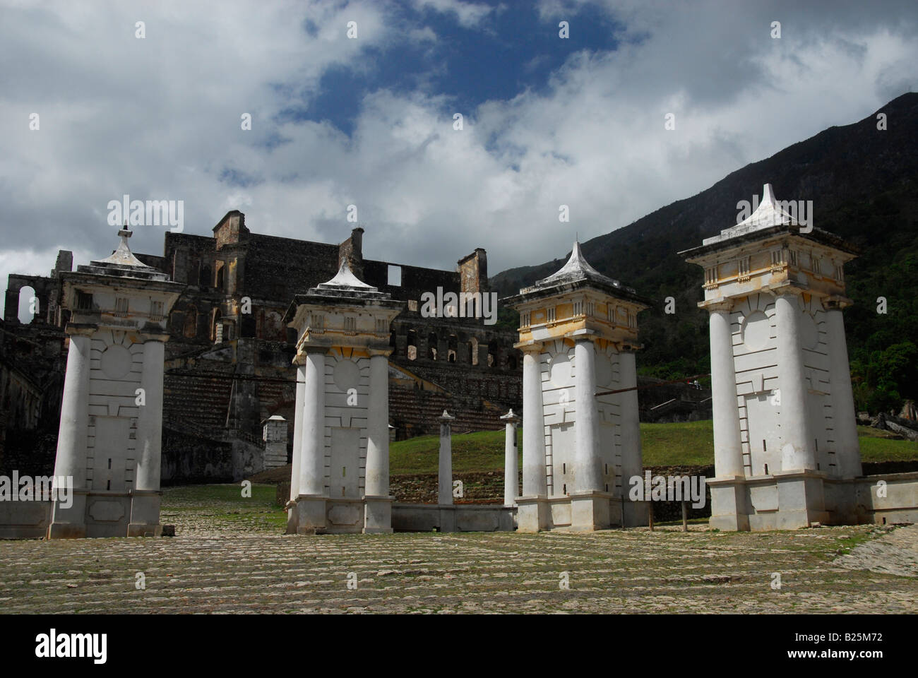 Entrance to the ruins of Sans Souci Palace, Milot, Northern Haiti Stock ...