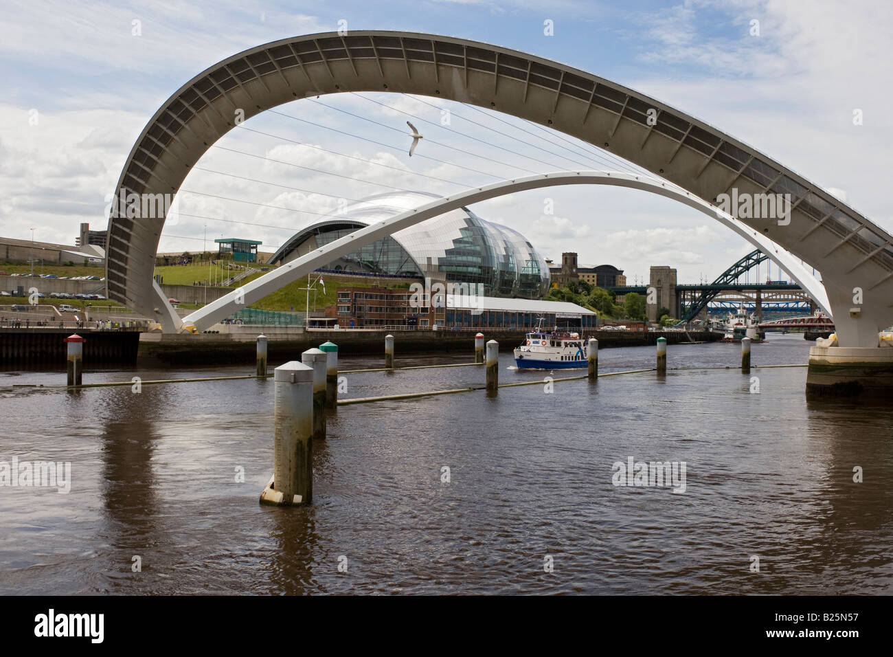 Gateshead millennium bridge hi-res stock photography and images - Alamy