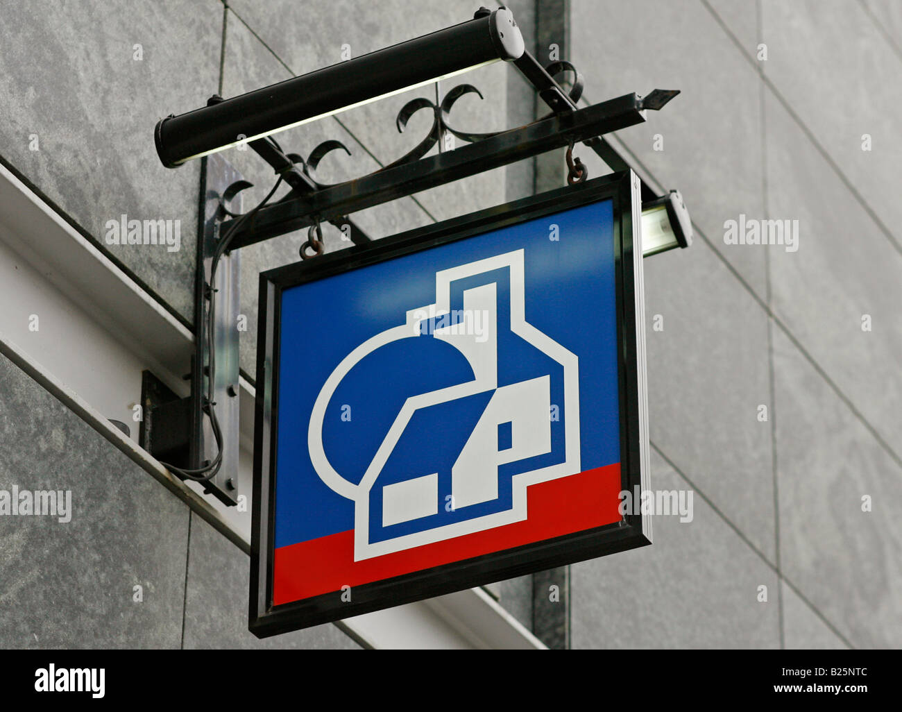 Nationwide building society sign england hi-res stock photography and ...