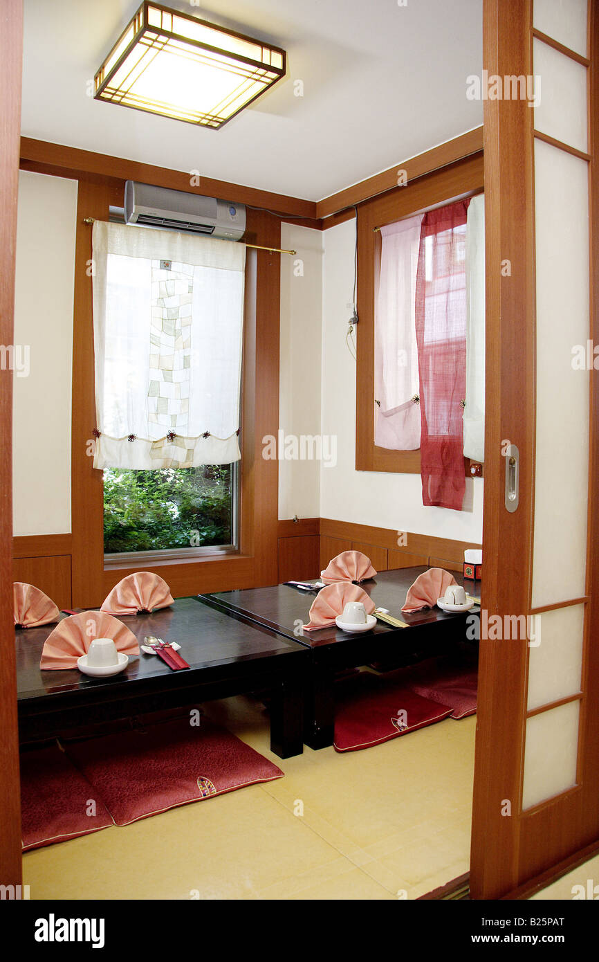 Interior view of restaurant Stock Photo - Alamy