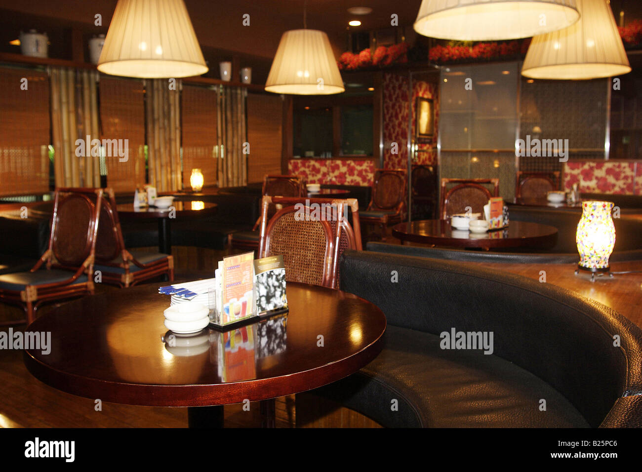 Interior view of restaurant Stock Photo - Alamy