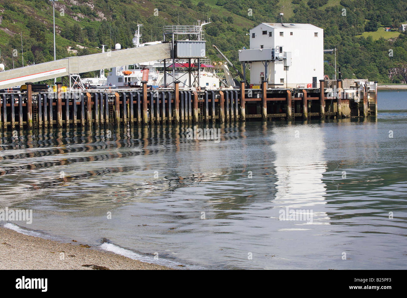 The pier in Ullapool harbour Stock Photo - Alamy
