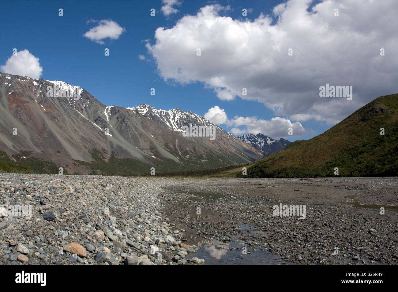 Bedding rock hi-res stock photography and images - Alamy