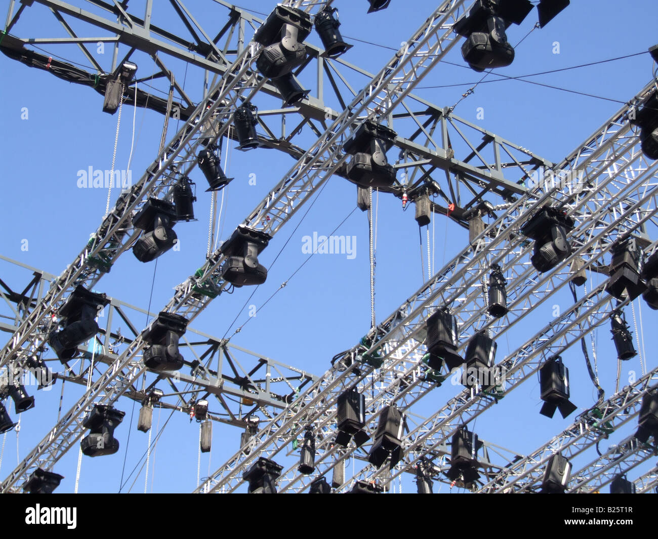 loud speakers and lighting set up on concert stage Stock Photo - Alamy