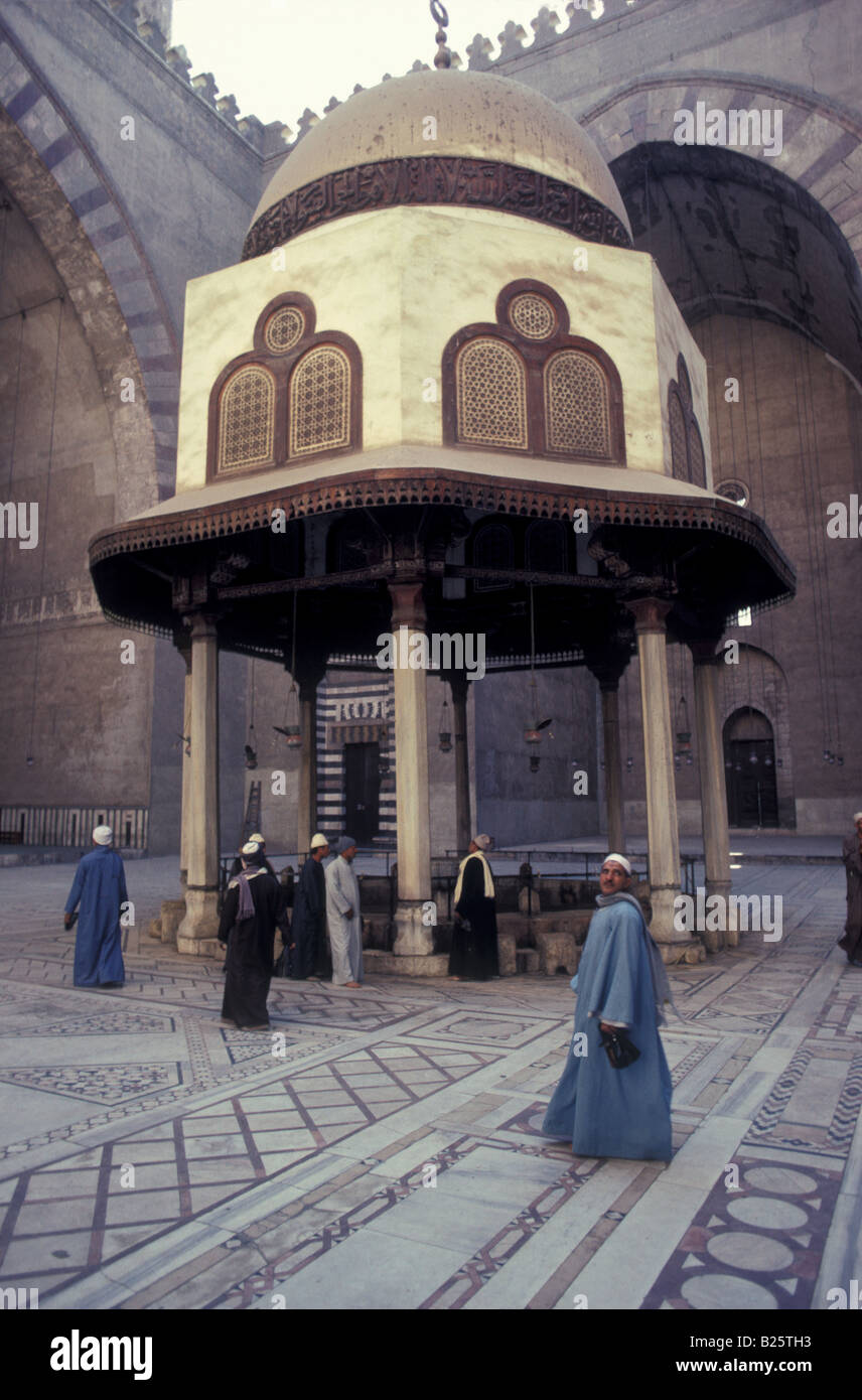 Interior courtyard of the Sultan Hassan Mosque Cairo Stock Photo - Alamy