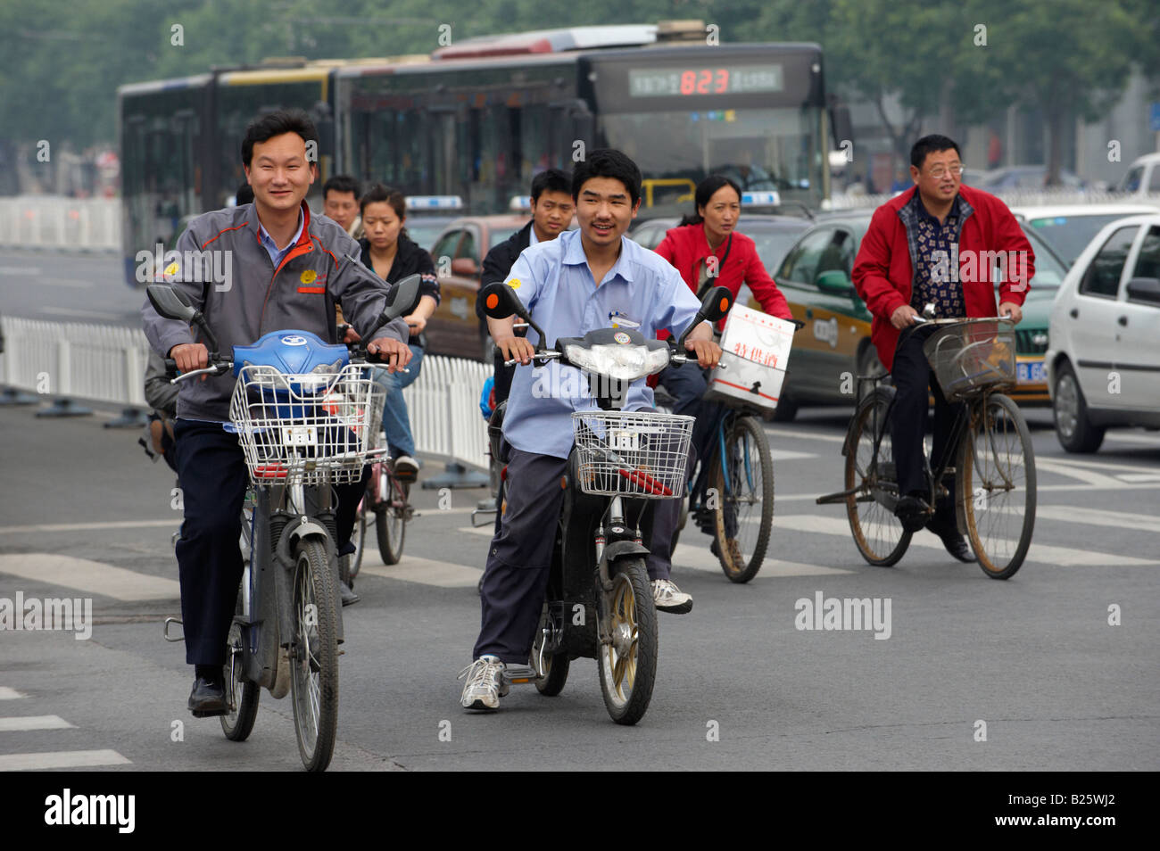Chinese Cyclists Beijing China Stock Photo - Alamy