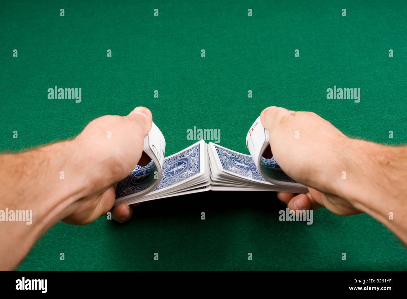 Dealt cards hi-res stock photography and images - Alamy