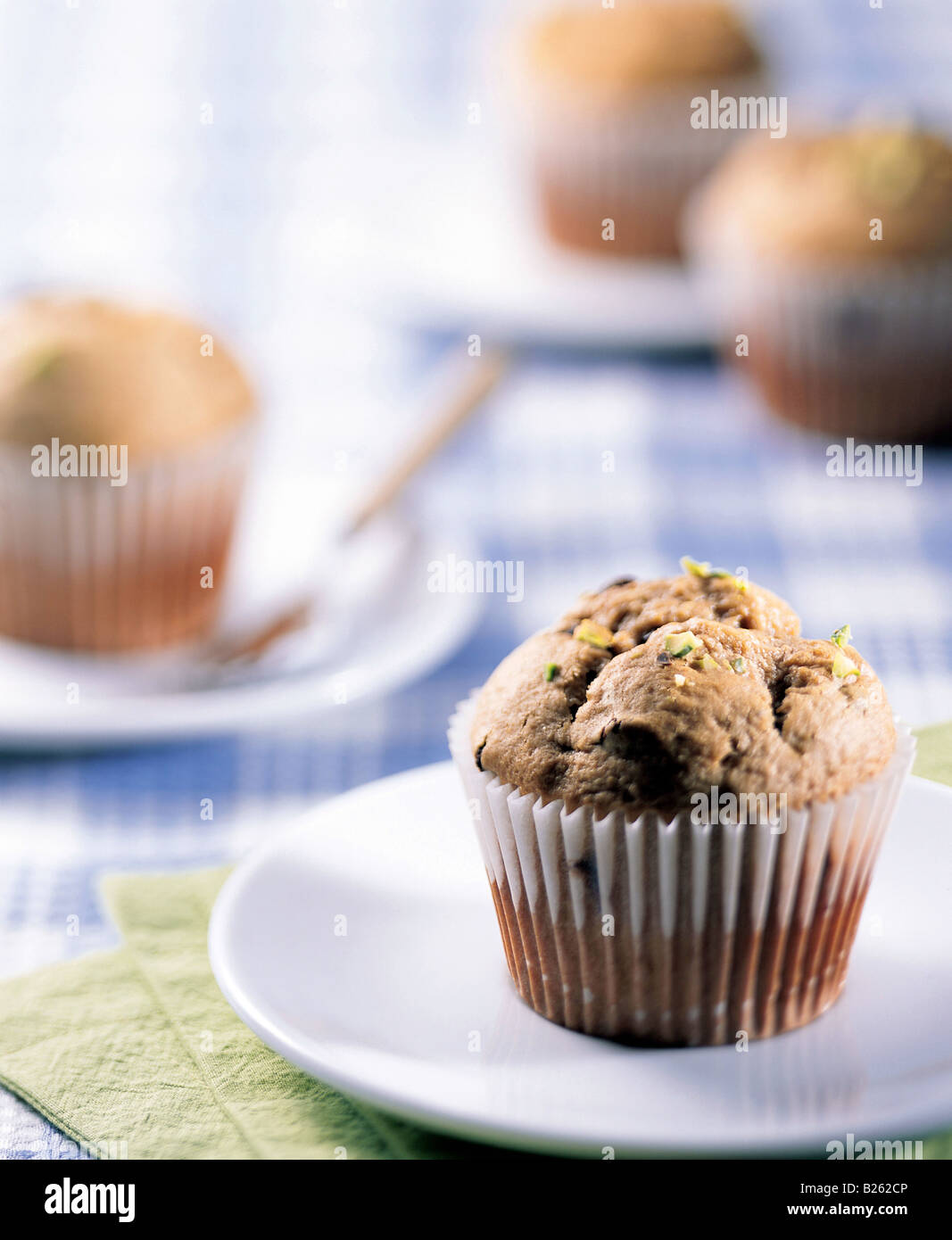 Freshness indoors indulgence muffin hi-res stock photography and images ...