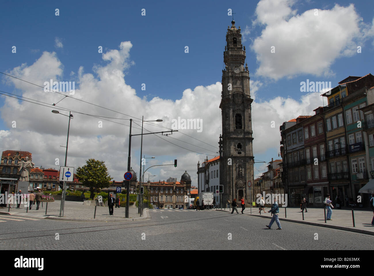 Torre do Clerigos,the 75 meter tower of clerics is Oporto's most ...