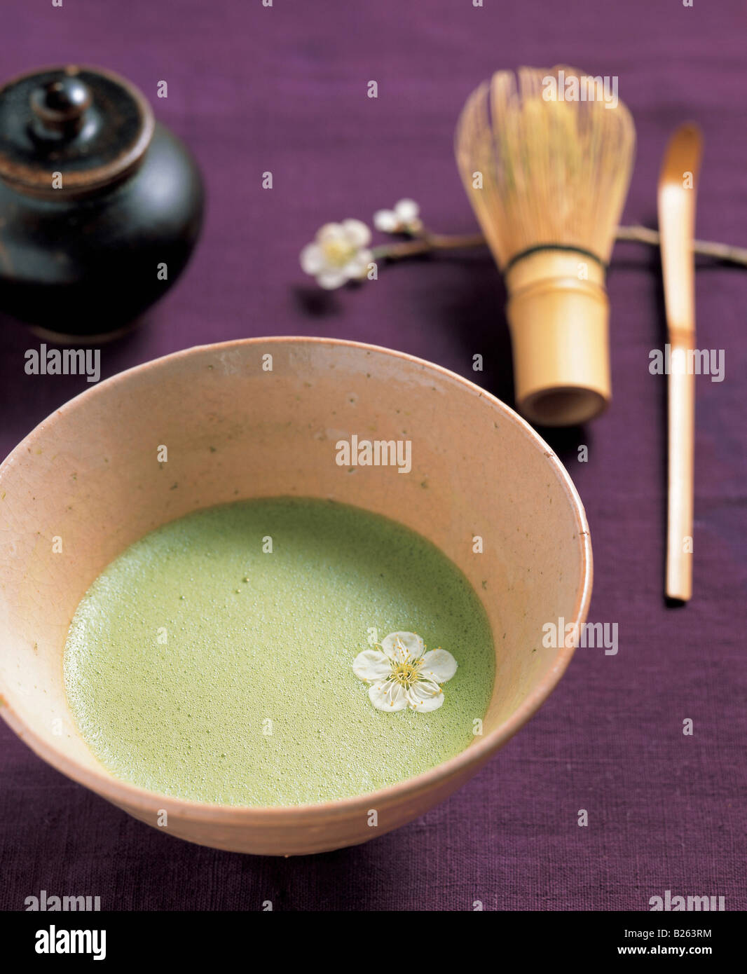 Tea ceremony, tea set Stock Photo - Alamy