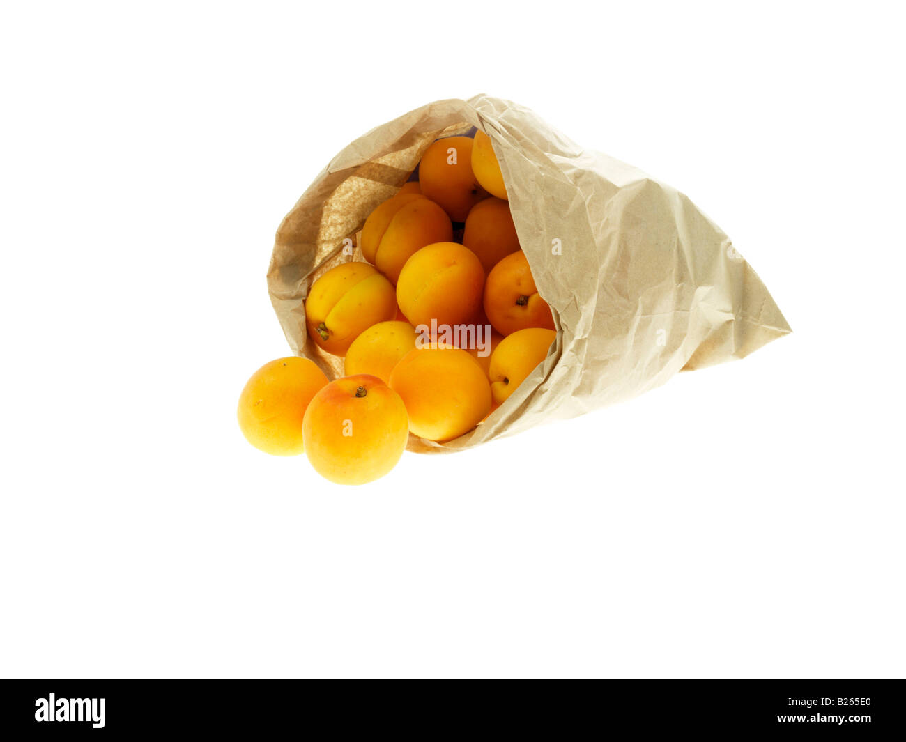Bag of apricots hi-res stock photography and images - Alamy