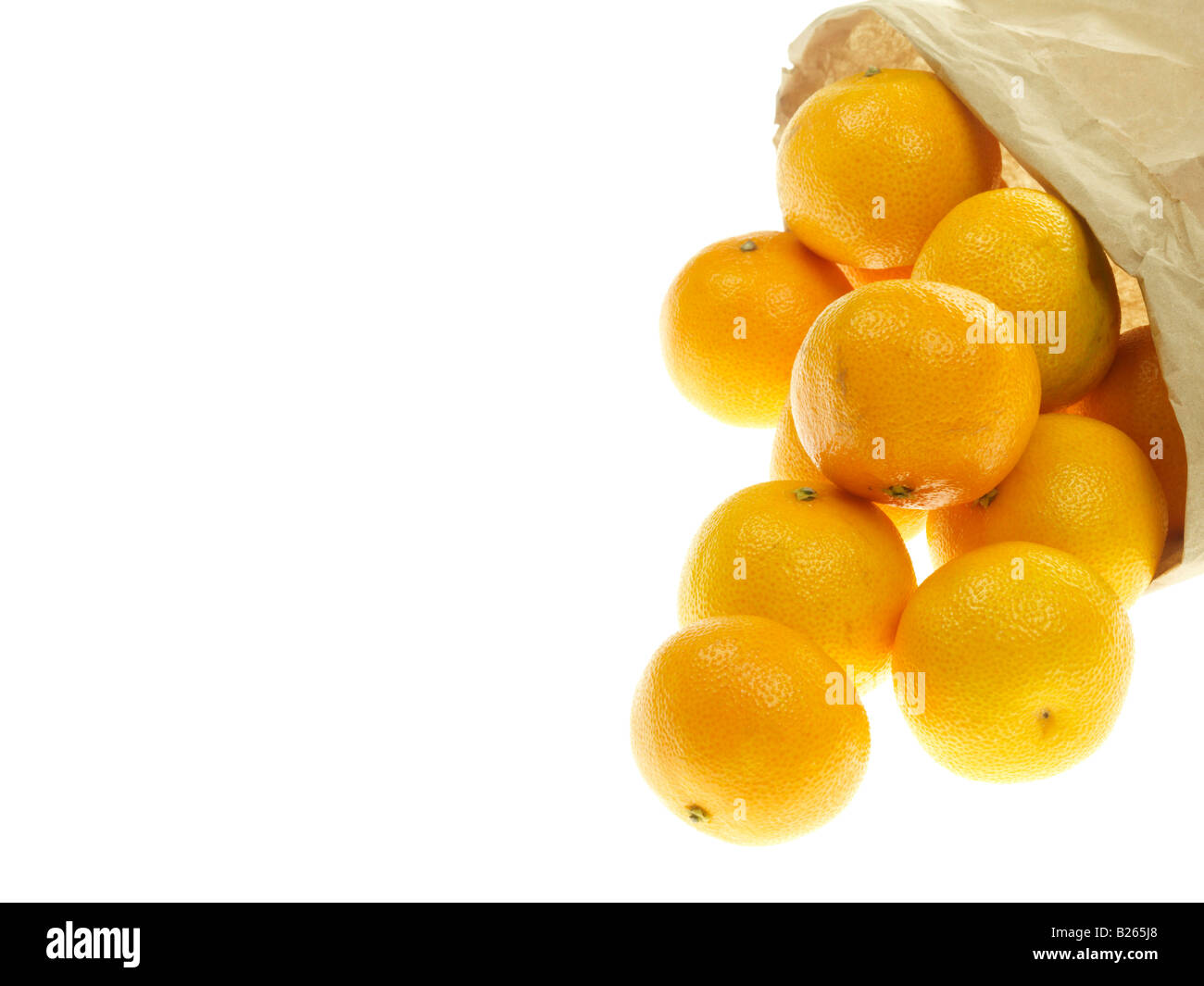 Bags of clementines hi-res stock photography and images - Alamy