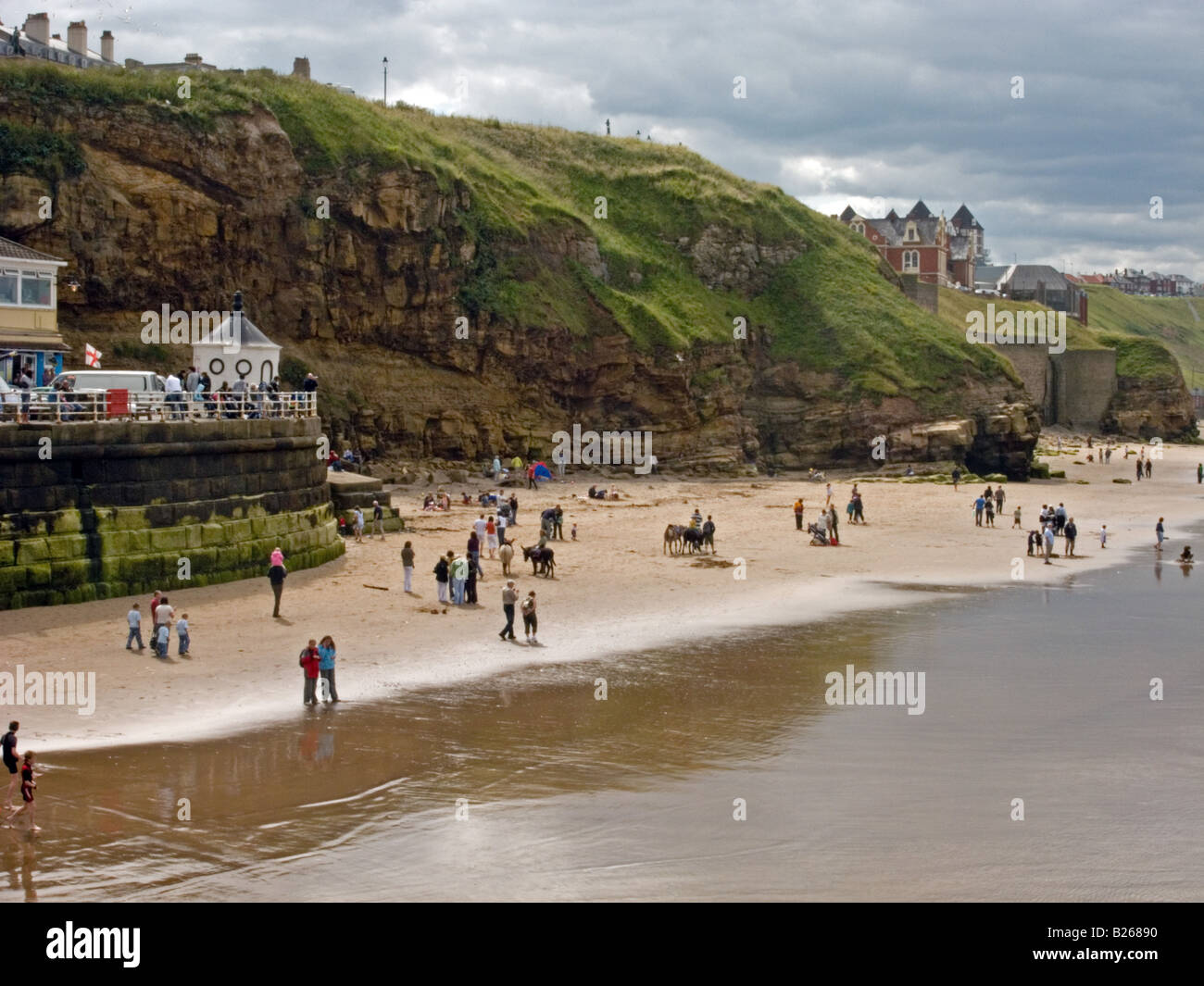 Whitby Sands, Whitby Stock Photo - Alamy