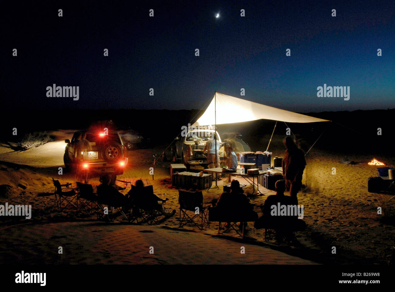 A group of people camping in the desert, Offroad 4x4 Sahara Desert Tour ...