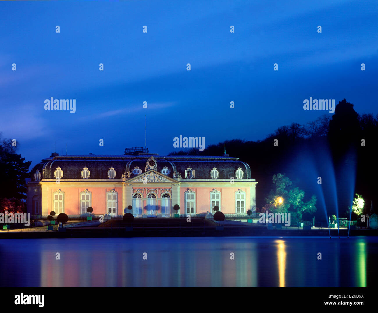 Benrath castle, Duesseldorf, North-Rhine-Westphalia, Germany Stock ...