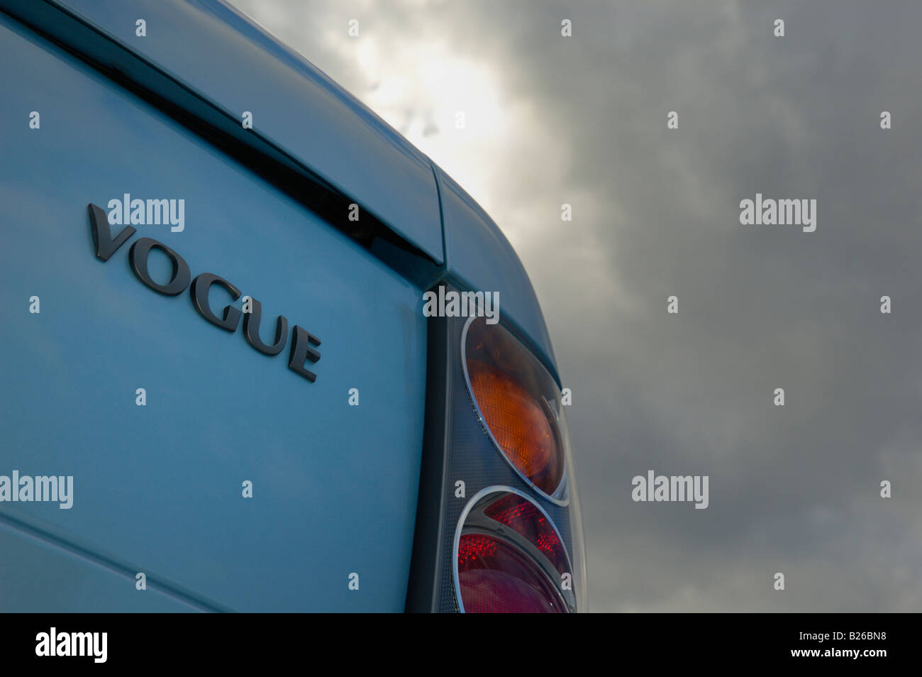 Range rover vogue hi-res stock photography and images - Alamy