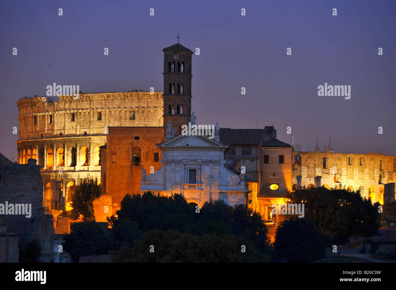 Roman Forum, Forum Romanum with Basilica of Maxentius in the evening ...