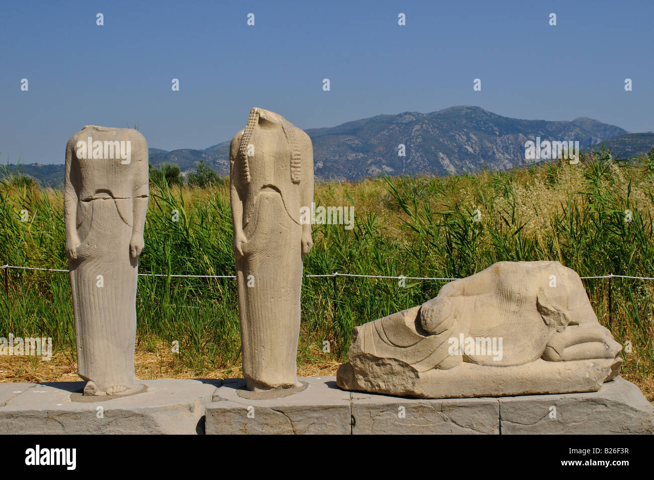 Group of statues by sculptor Geneleos, Heraion archaeological site ...