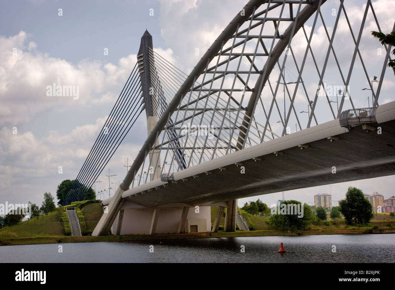 Seri Saujana Bridge, Putrajaya Malaysia Stock Photo - Alamy