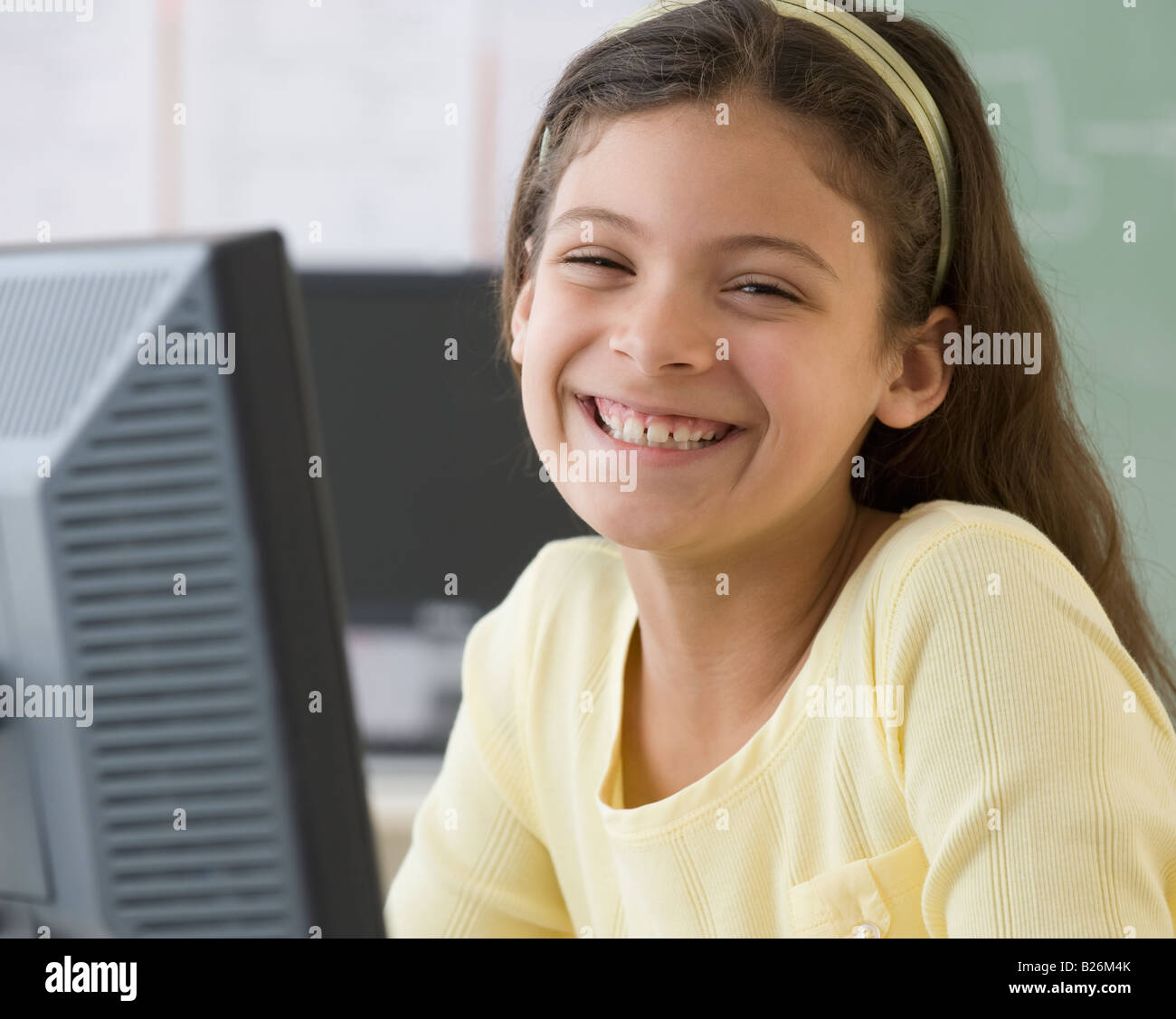 One person pupil female child girl seated hi-res stock photography and ...