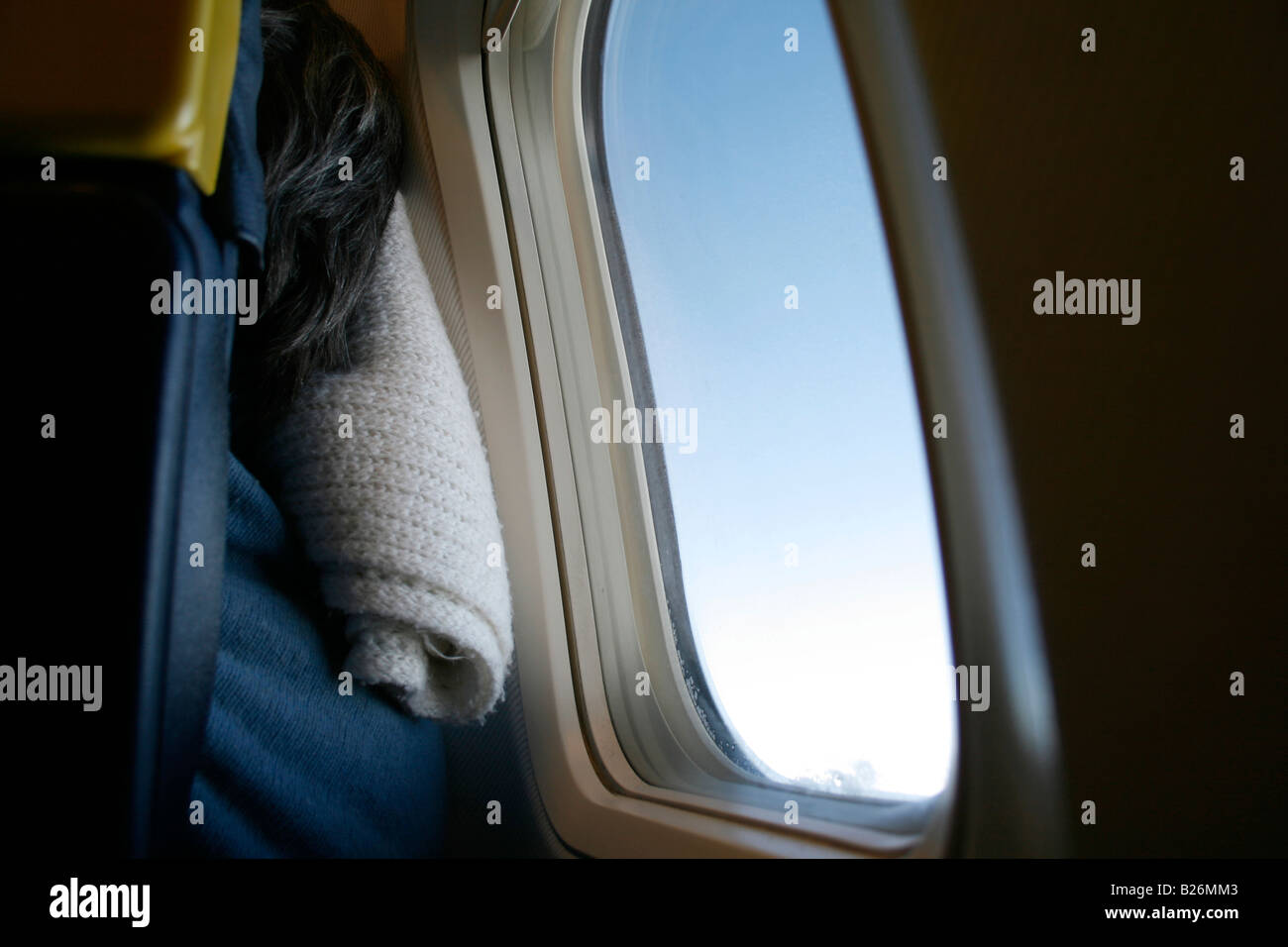 Ryan air window seat hi-res stock photography and images - Alamy